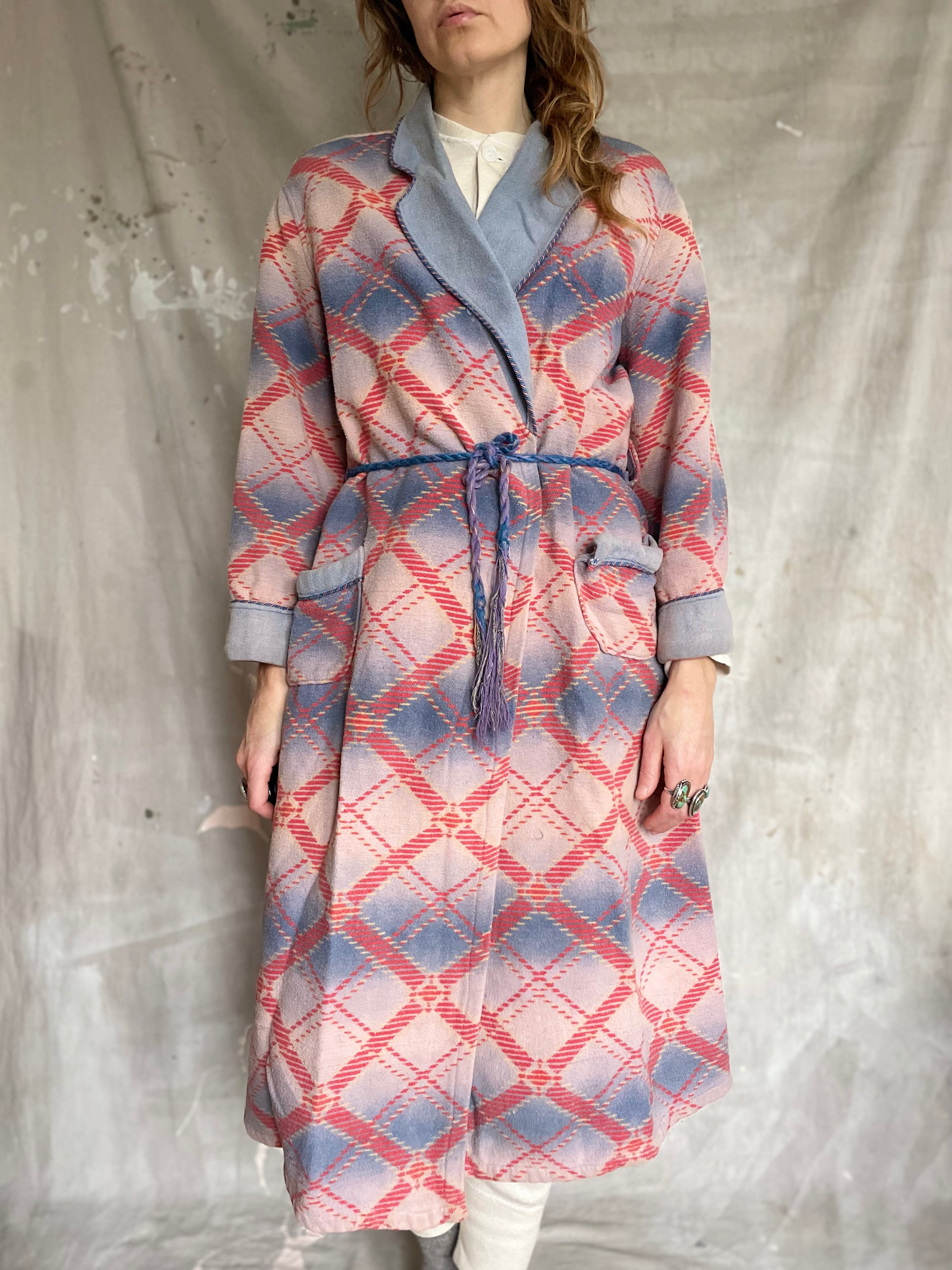 50s Ombré Beacon Robe – Double Barrel Dry Goods